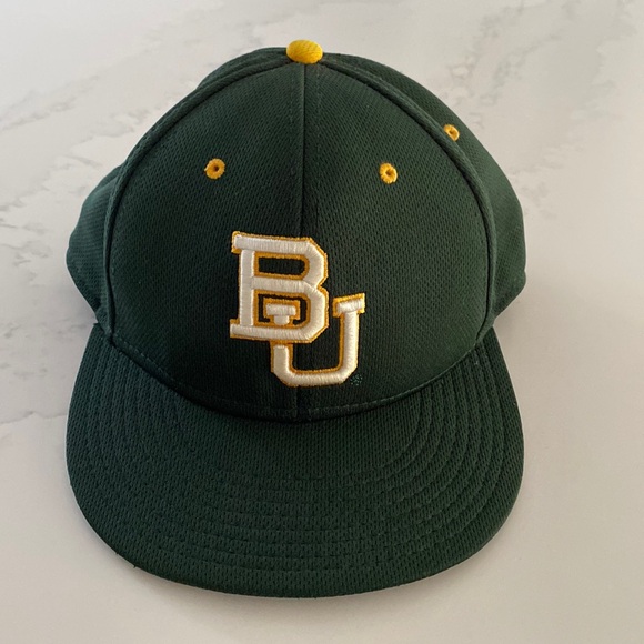 gametek | Accessories | Mens Baylor Fitted Baseball Hat 75 7 2 | Poshmark